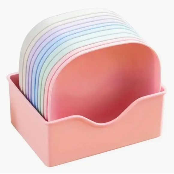 Dining | New 1 Plastic Kids Plates With Storage Container | Poshmark